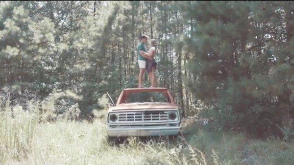 All About Kenny Chesney’s New Music Video “All The Pretty Girls ...