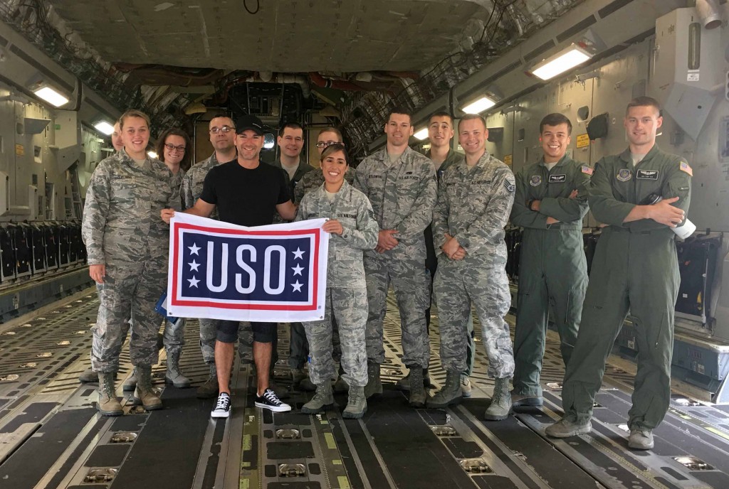 Craig Campbell Wraps Up First-Ever USO Tour at Joint Base Lewis-McChord ...
