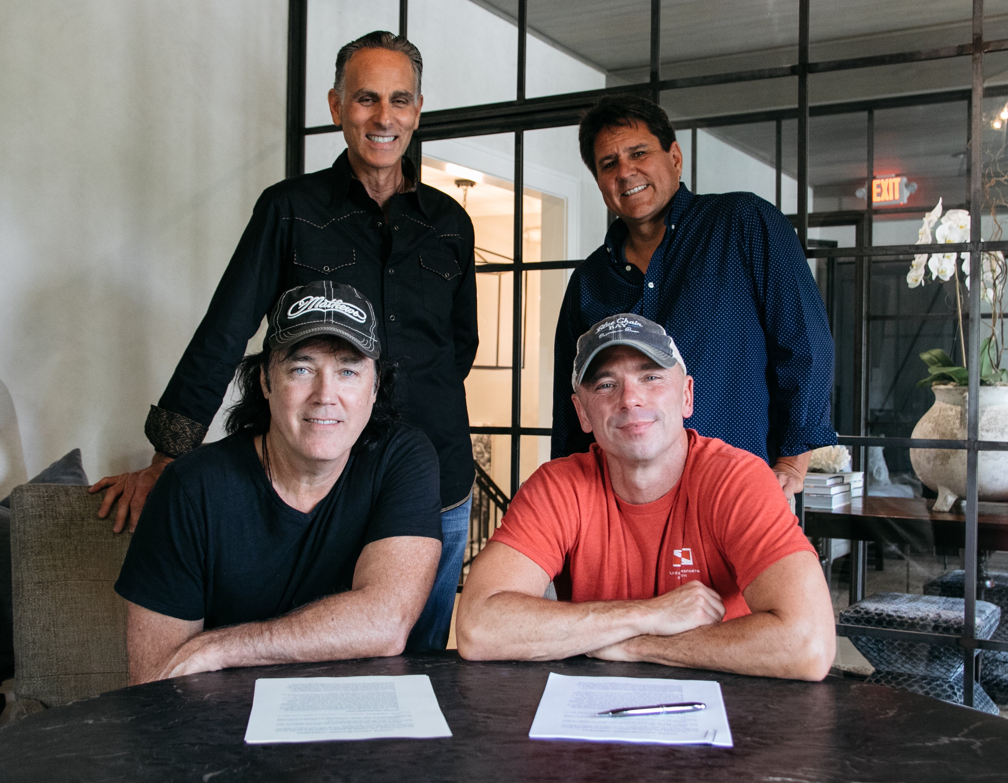 David Lee Murphy Signs with Reviver Entertainment Group – Country Music ...