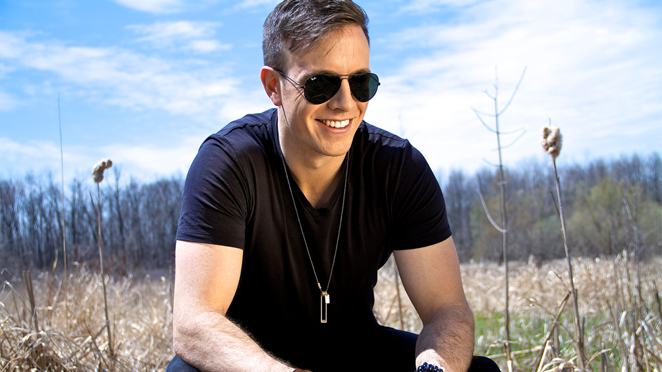 Canadian Country Artist Eric Ethridge Wins Big! – Country Music News ...