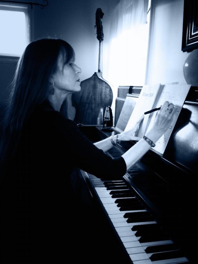 Lisa Mednick Powell, Returns with First Album in 16 Years, “Blue Book ...